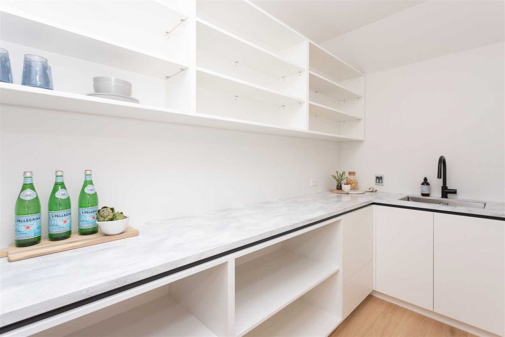 Gallery | Platinum Tops :: Specialists in 100% Acrylic Bench Top ...